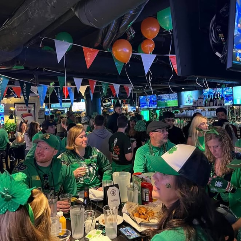 Timothy O'Toole's Chicago: Best Times to Go, What to Order & Skip